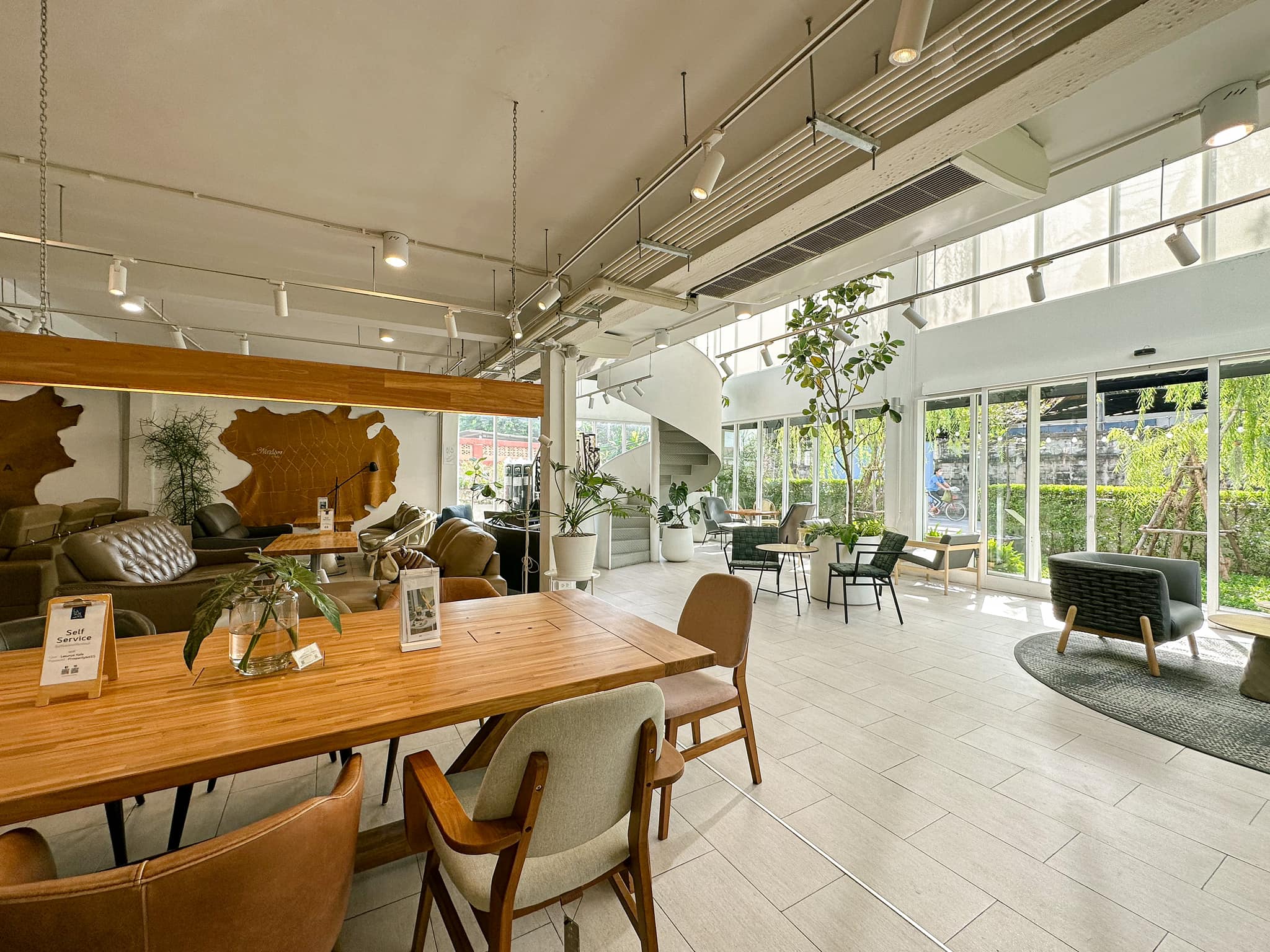 Lasunya Studio & Kafe Lasunya